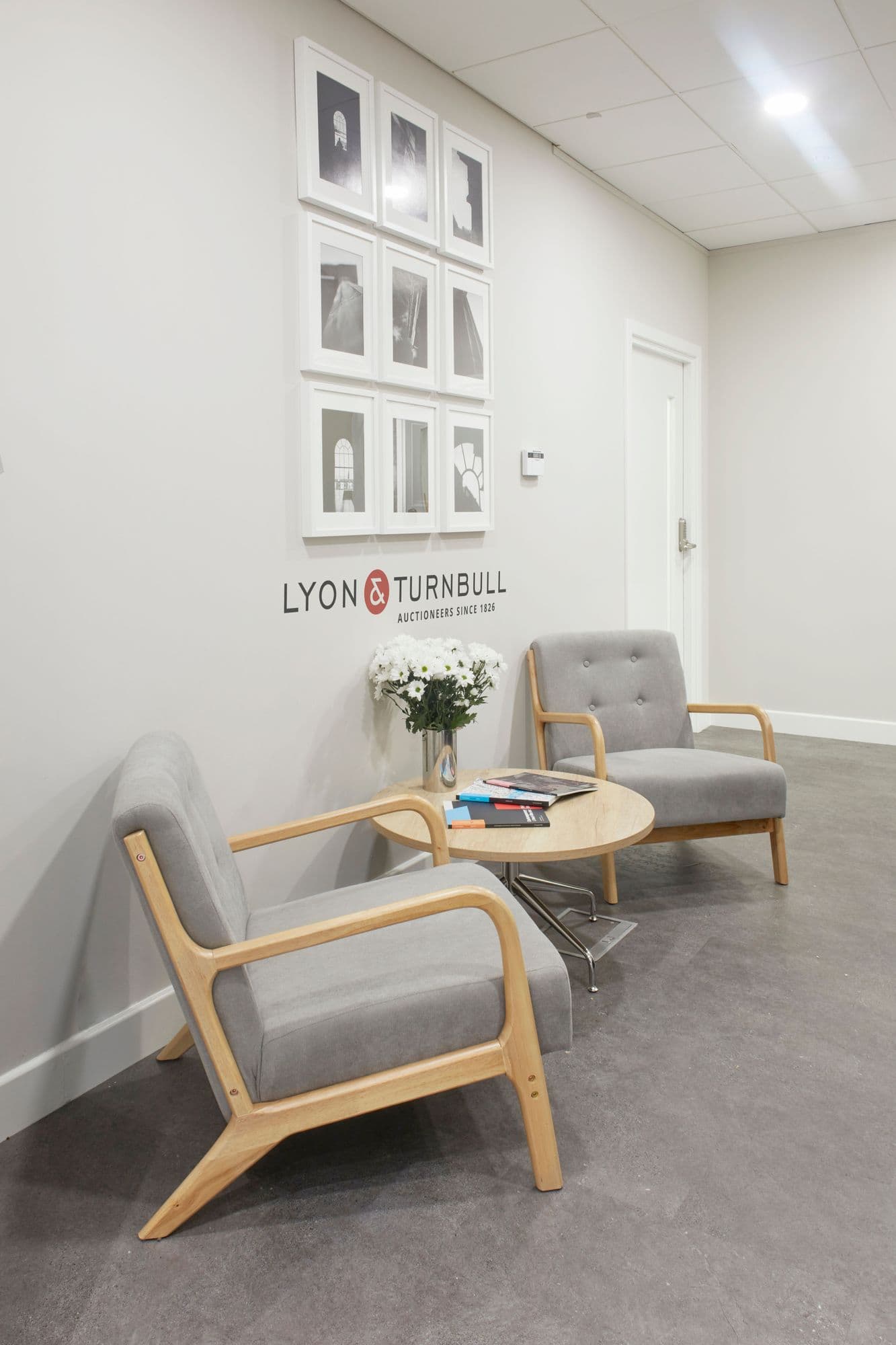 Lyon & Turnbull Glasgow Auction House Gallery / Offices